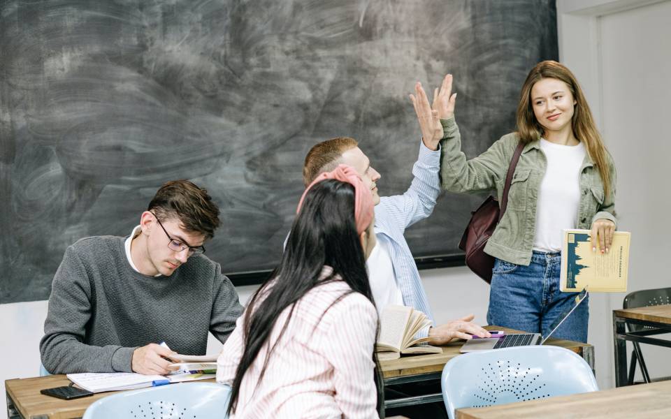 Nommensen Medan Sejarah Lengkap Hingga Daftar Fakultasnya - Universitas123
