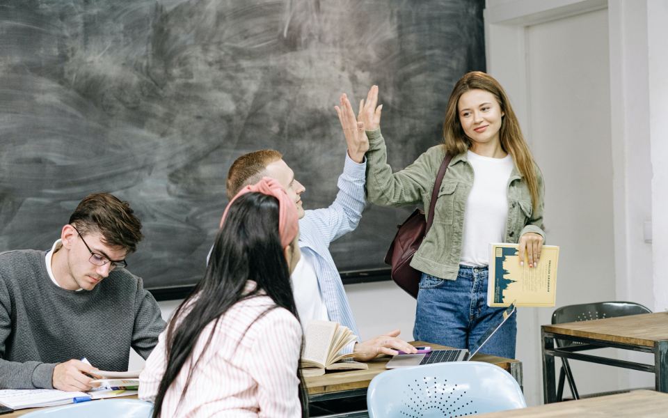 IDN Boarding School untuk Pelajar SMP dan SMK - Universitas123